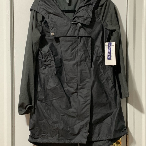 Mondetta | Jackets & Coats | Mondetta Black And Grey Jacket Tags On ...